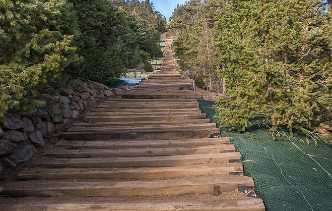 Climbing the Manitou Incline - Springsmag Colorado Springs